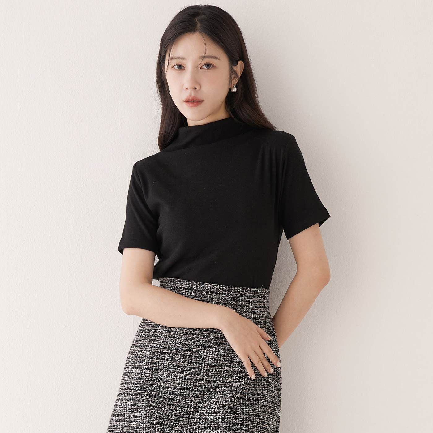 로엠 하이넥 반팔티 기모 2colo RMLWD4VR15 - 에누리 가격비교